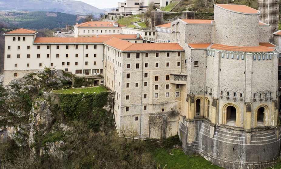 Sanctuary of Arantzazu : r/architecture